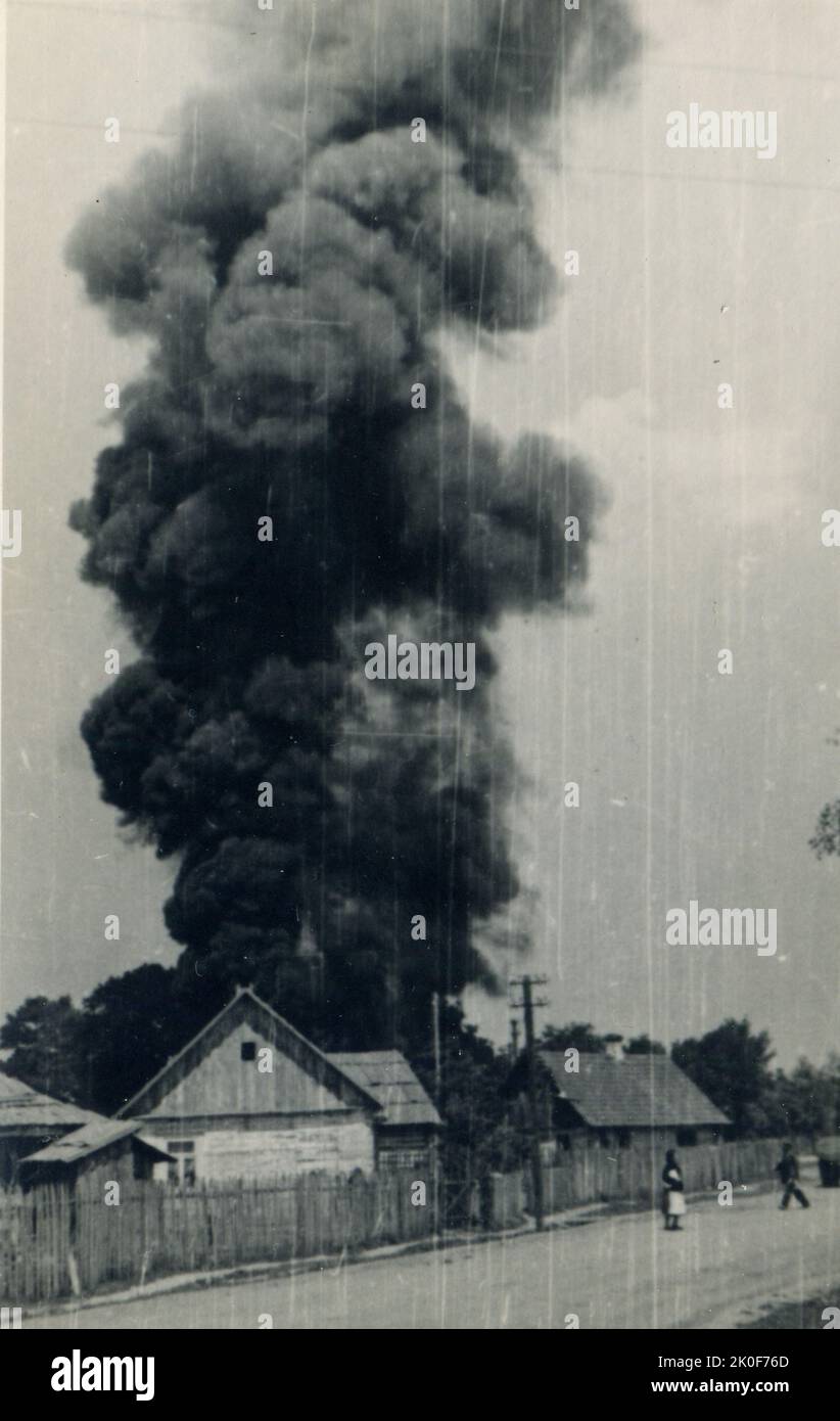 Burns second hi-res stock photography and images - Alamy