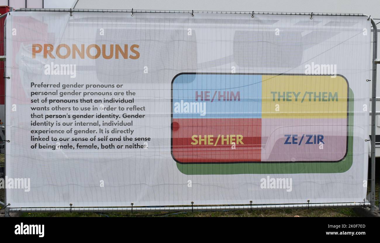 Gender pronouns hi-res stock photography and images - Alamy