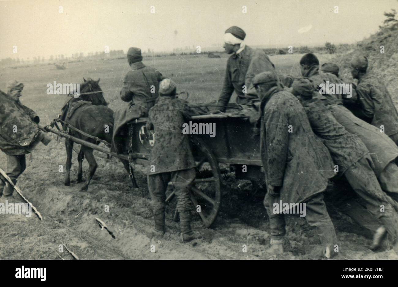 WWII WW2 german soldiers invades URSS - Operation Barbarossa - russian ...