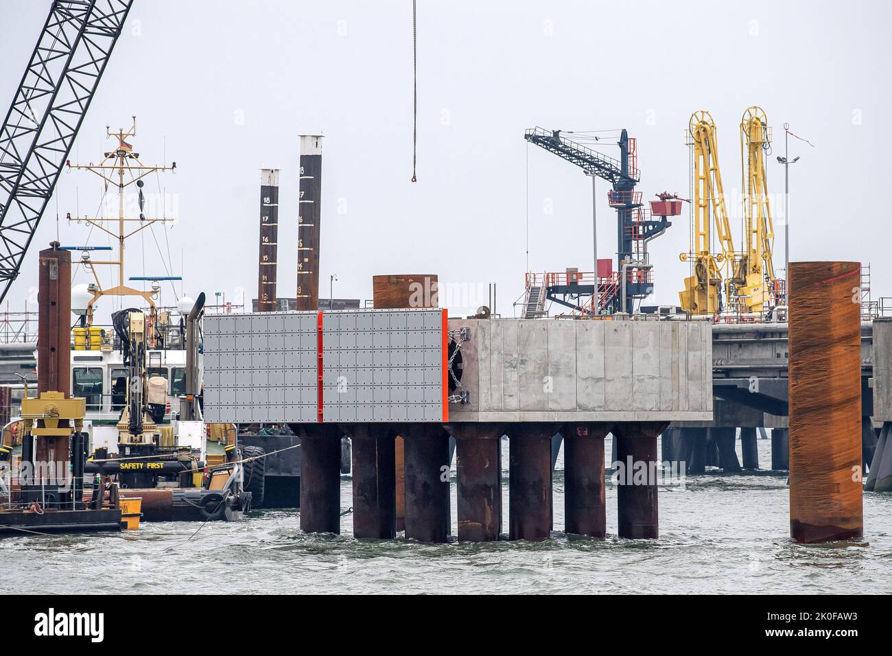 Terminal built in 2022 hi-res stock photography and images - Alamy