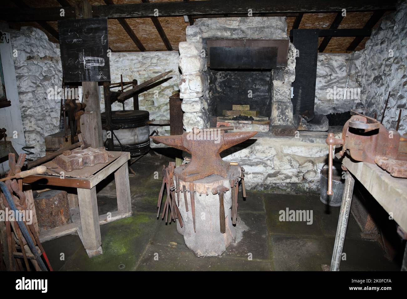 Old blacksmiths forge hi-res stock photography and images - Alamy