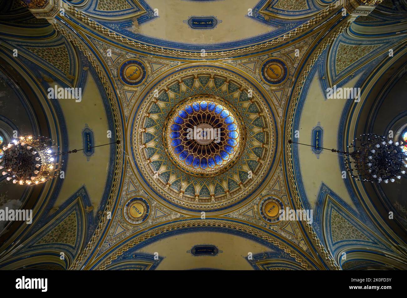 Szeged, Hungary. Interior of Szeged synagogue, designed by Lipot ...
