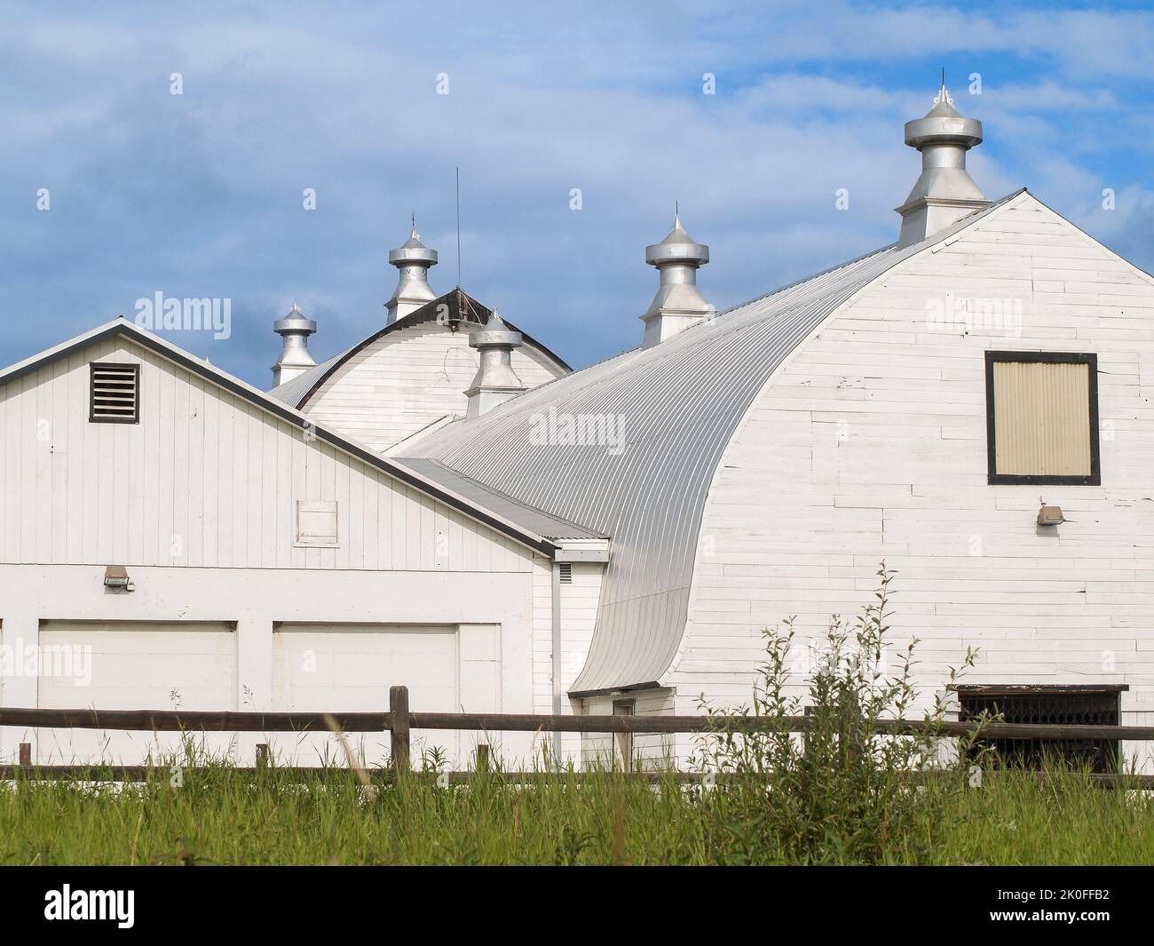 White round roof barn of classic American rural style in Alaska Stock ...