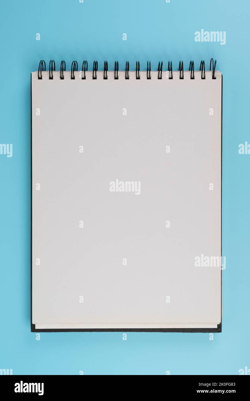 Blank notebook sheet hi-res stock photography and images - Alamy