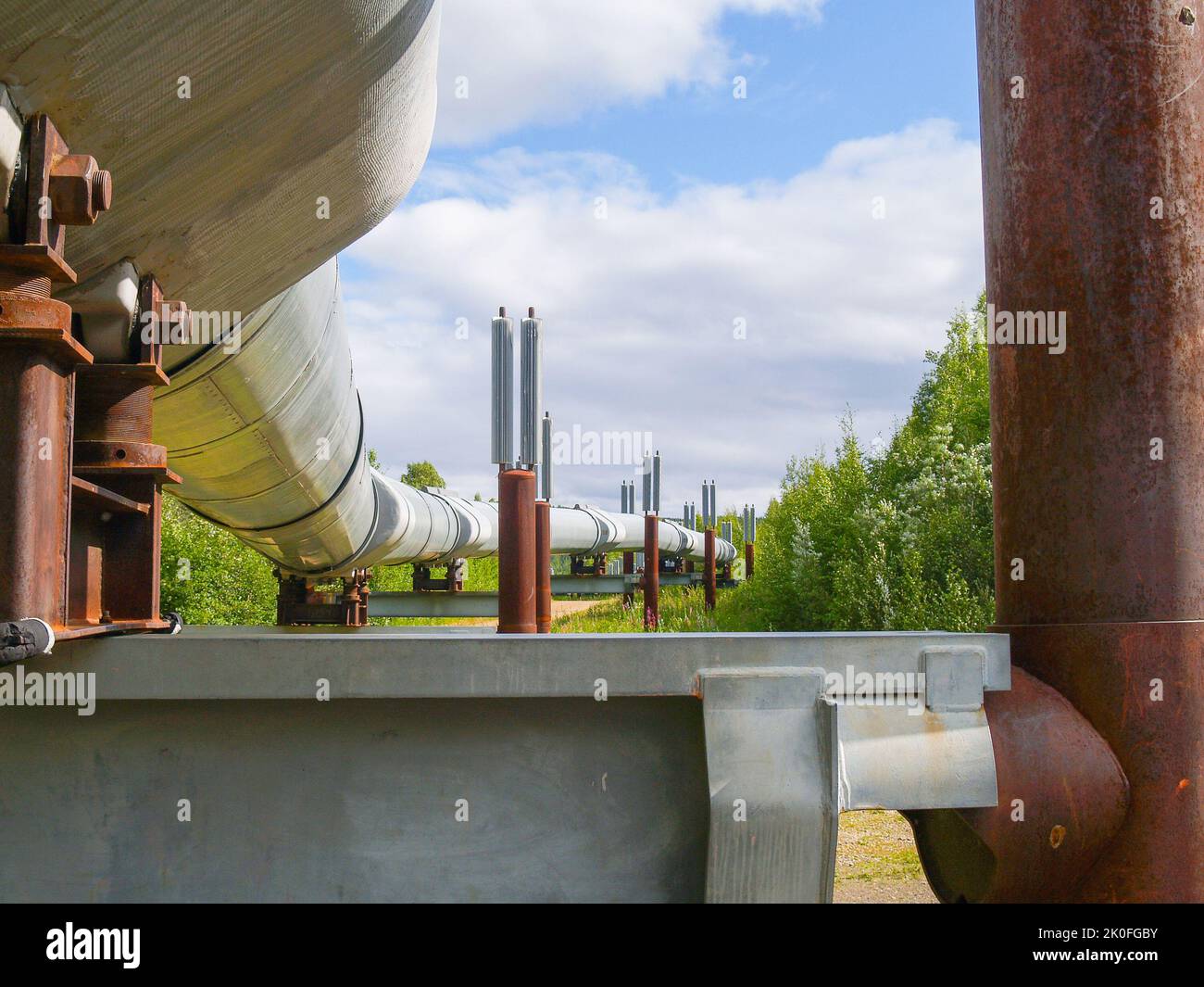 Pipeline above ground hi-res stock photography and images - Alamy