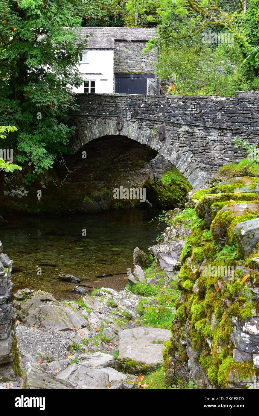Old stone bridge over Great Langdale Beck in Elterwater, Lake District ...