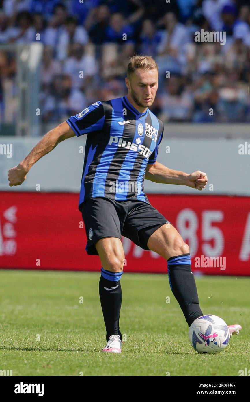 Teun cremonese hi-res stock photography and images - Alamy