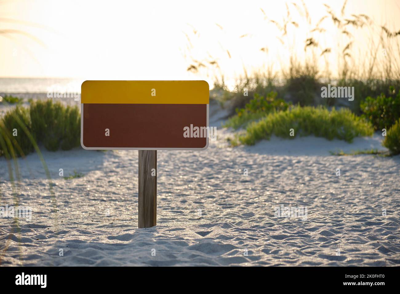 Shoreline template hi-res stock photography and images - Alamy
