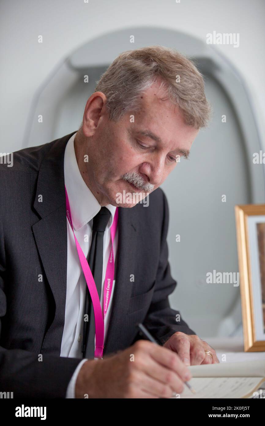 King Charles III Proclamation Ceremony Renfrewshire House Paisley Sept ...