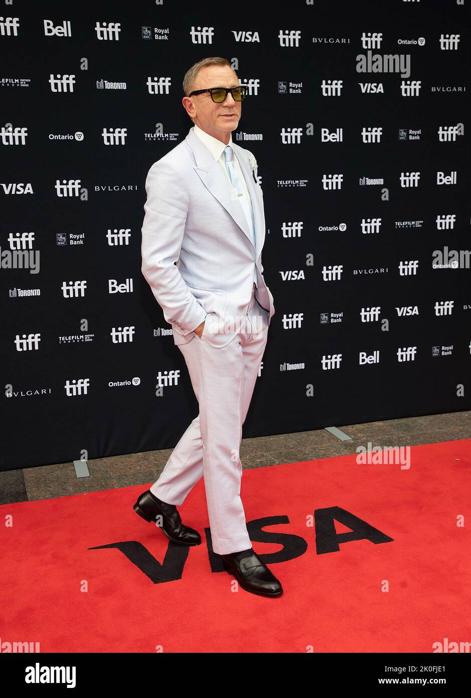 Daniel Craig attends the "Glass Onion: A Knives Out Mystery" Premiere ...