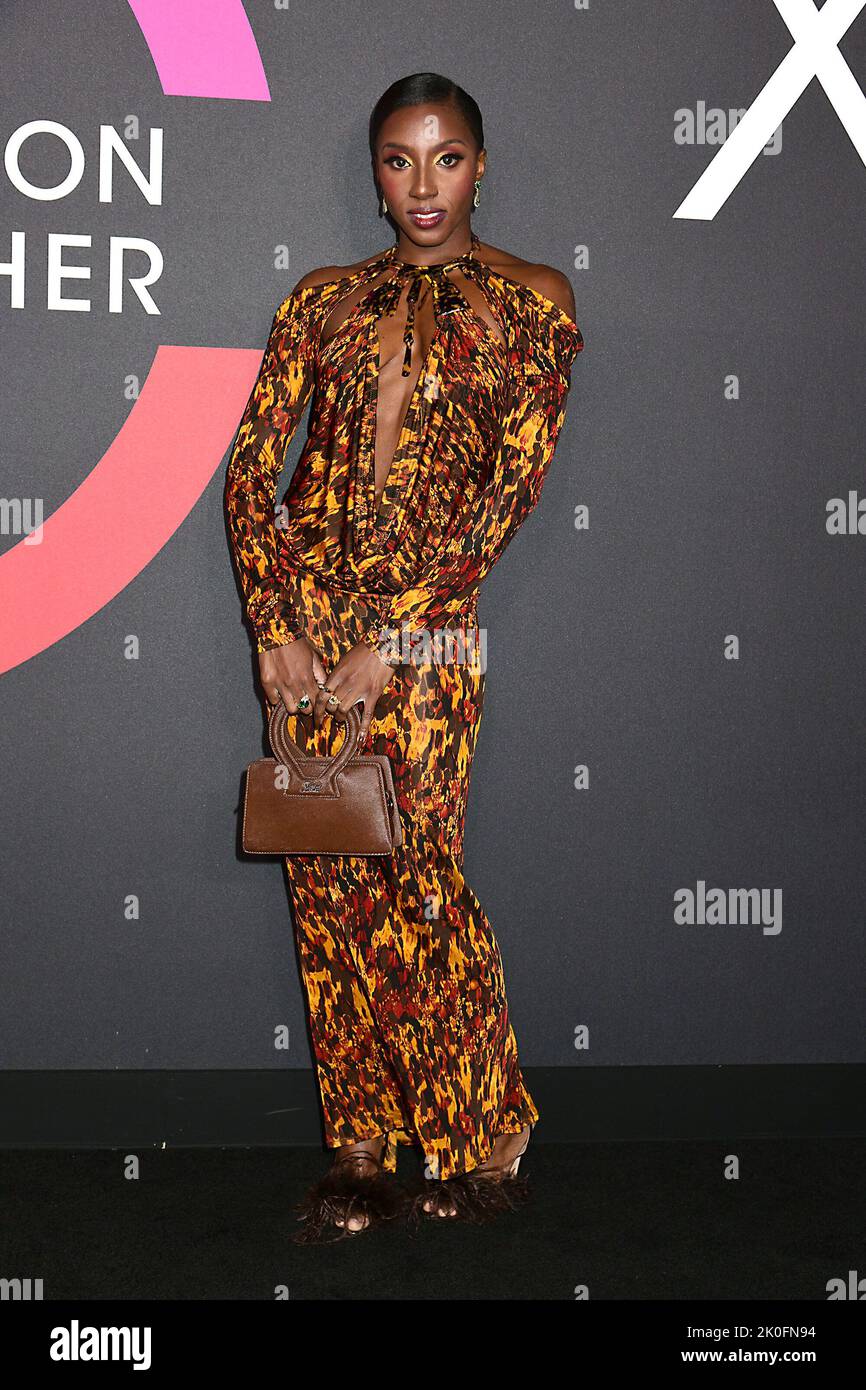 Ziwe Fumudoh attends Bloomingdale's 150th Anniversary and Harper's ...