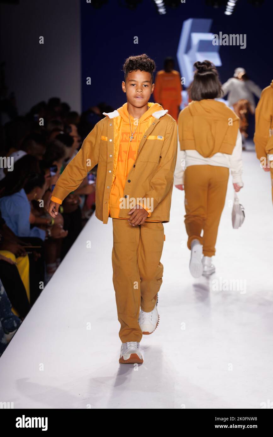 New York City - Child model walks runway wearing Converse for the ...