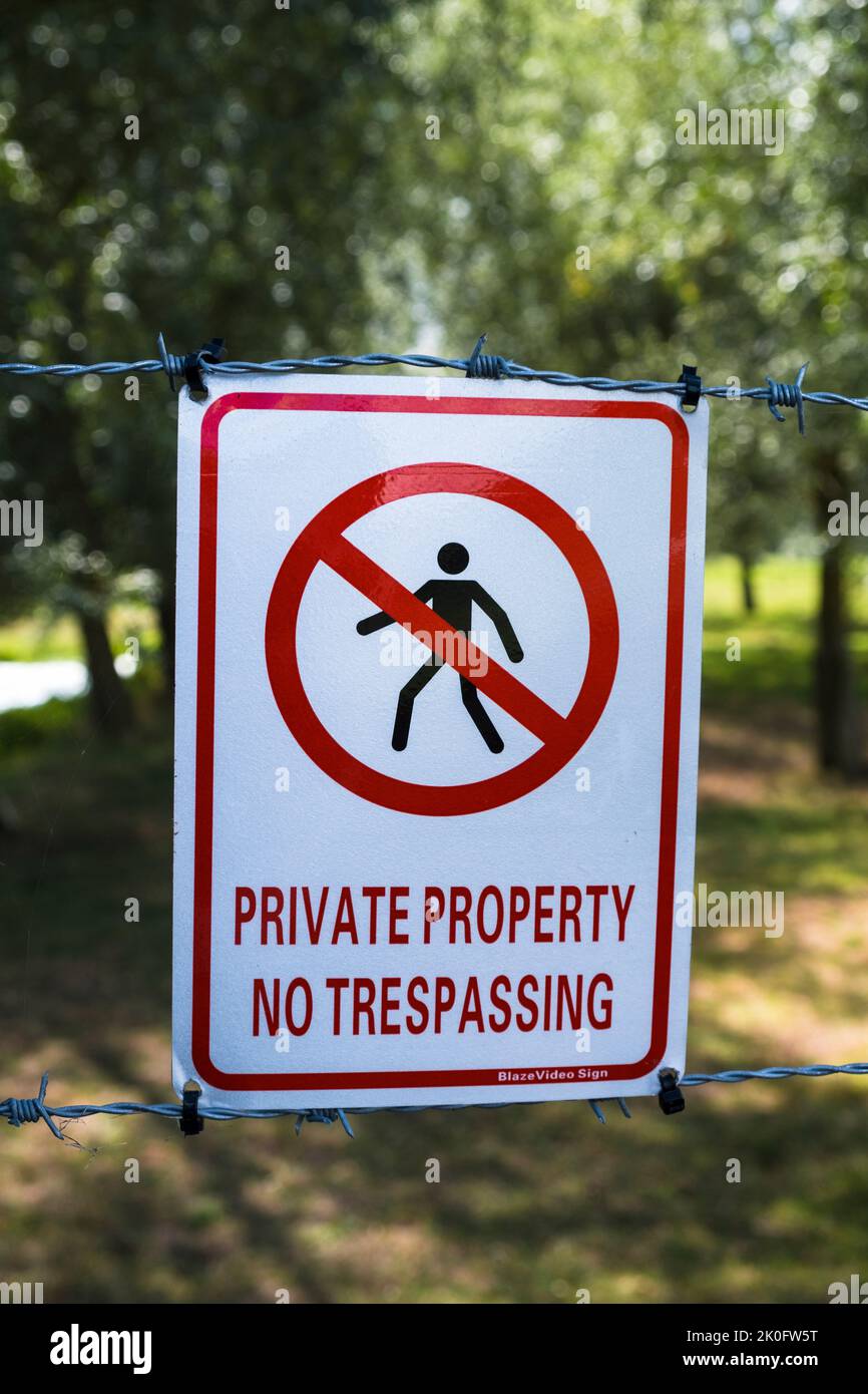 "Private Property No Trespassing" sign on a field boundary. Suffolk, UK ...