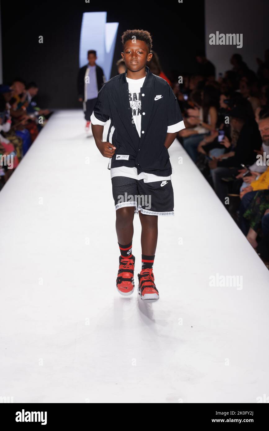 8 September 2022 - New York City - Child model walks runway wearing ...