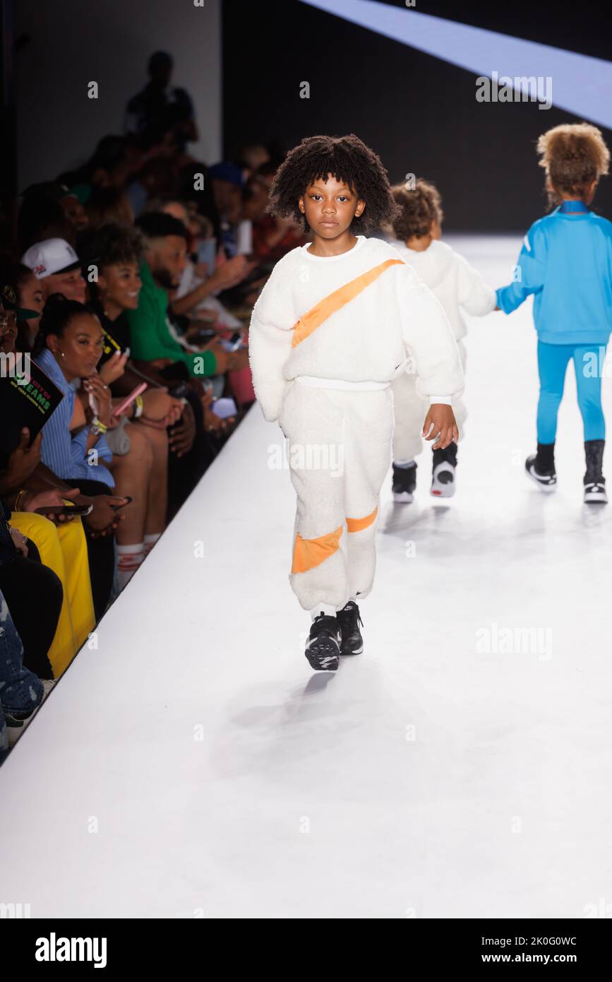 8 September 2022 - New York City - Child model walks runway wearing ...