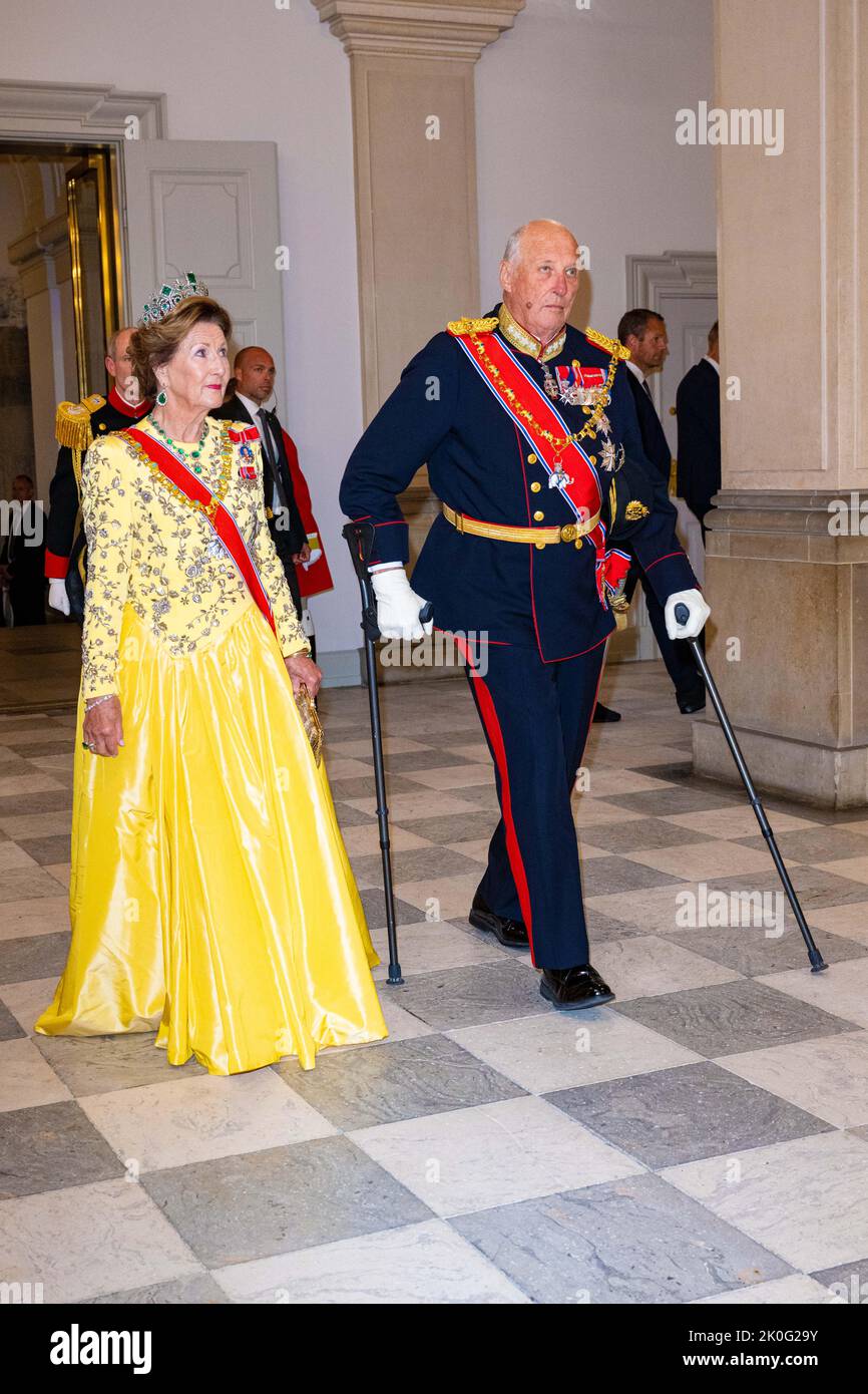 King Harald V and Queen Sonja of Norway attending a Gala dinner at ...