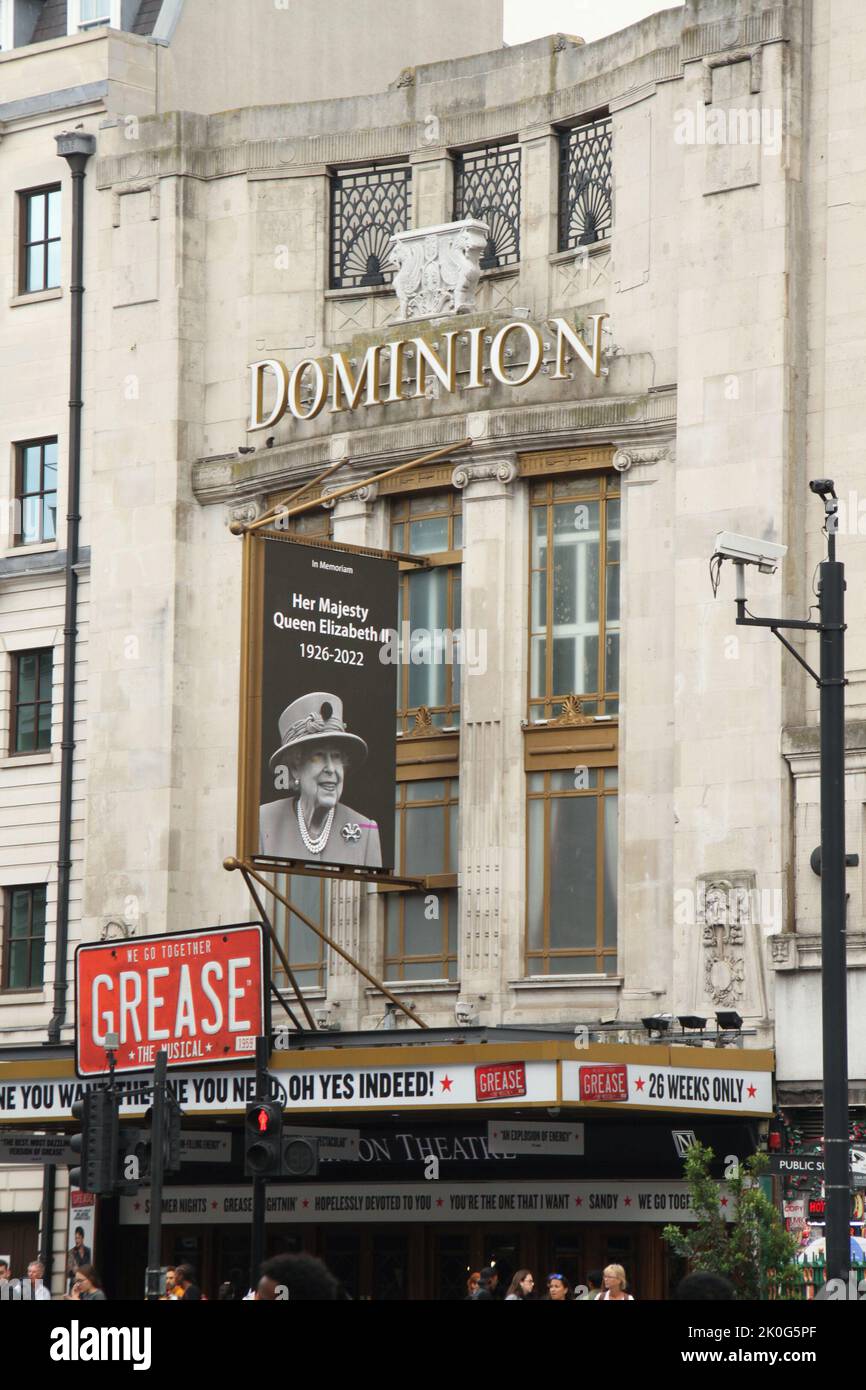 A tribute to Queen Elizabeth Il seen by the Dominion theatre on ...