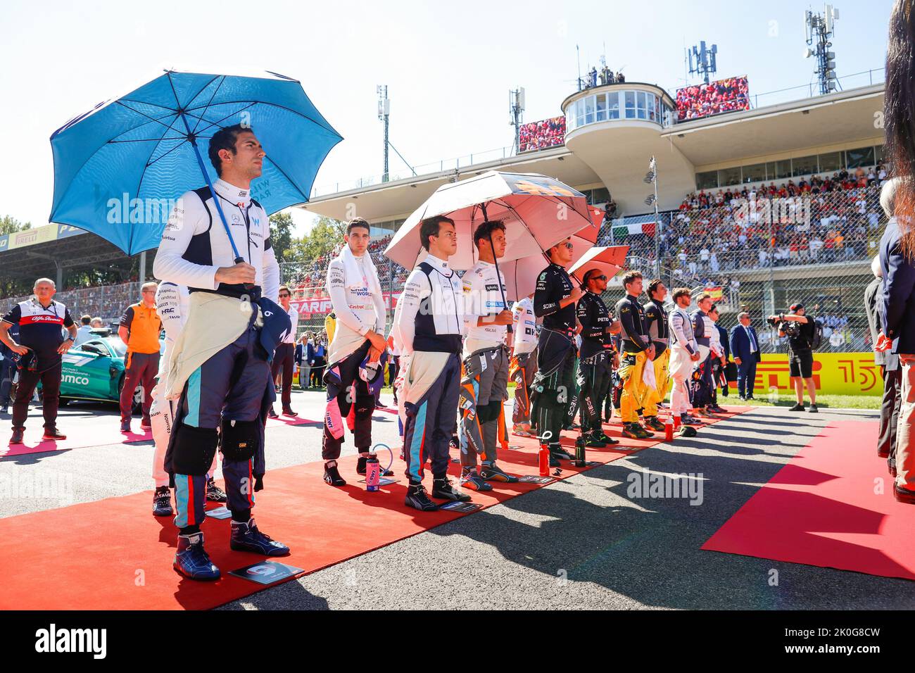 Monza, Italy. 11th Sep, 2022. Drivers on the starting grid, grille de ...