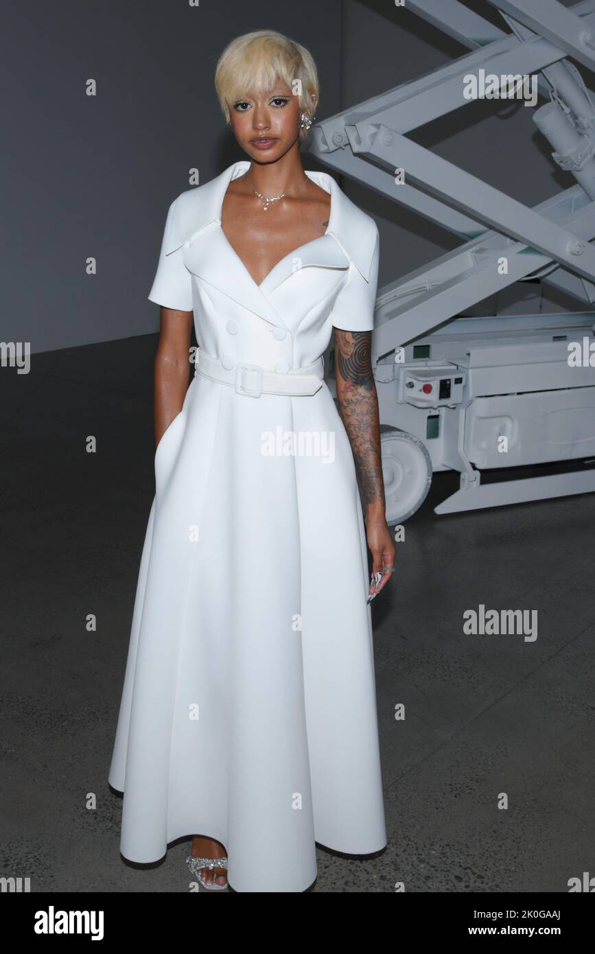 Cherry Chy attends the Badgley Mischka Spring 2023 Runway Show at ...