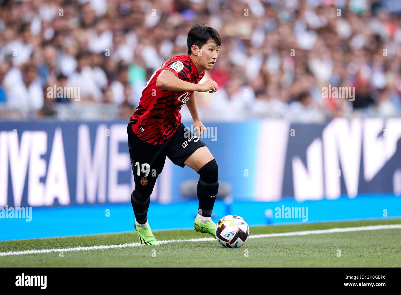 MADRID, SPAIN - SEPTEMBER 11: Kang in Lee of RCD Mallorca in action ...