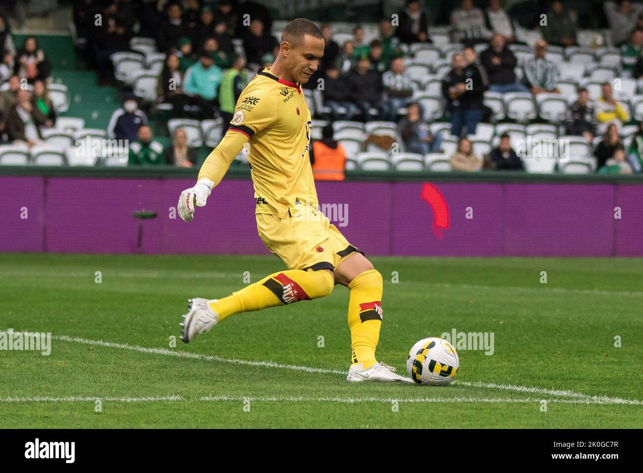 PR - Curitiba - 09/11/2022 - BRAZILIAN A 2022, CORITIBA X ATLETICO-GO ...