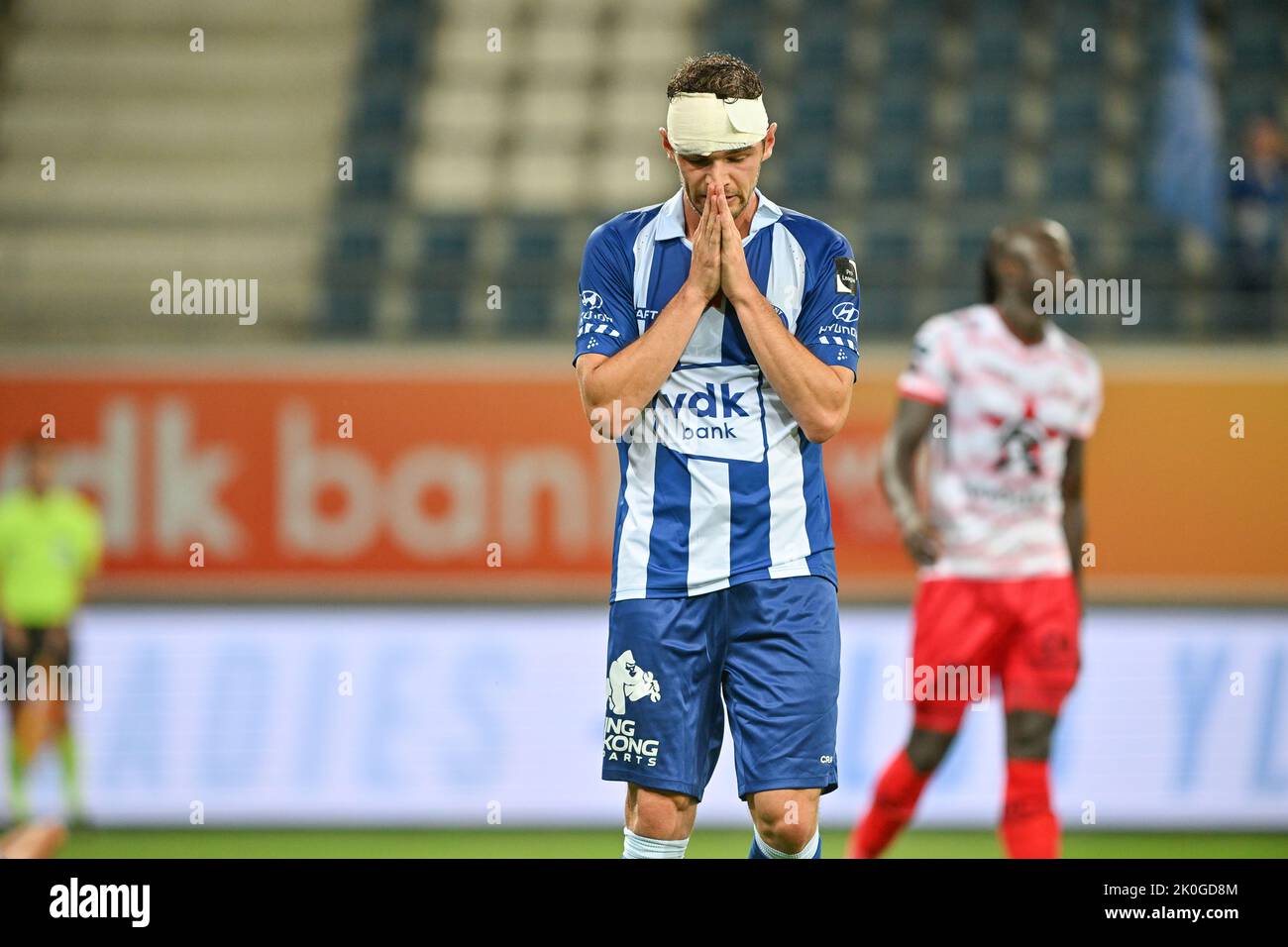 Gent's Hugo Cuypers looks dejected during a soccer match between KAA Gent and SV Zulte Waregem ...