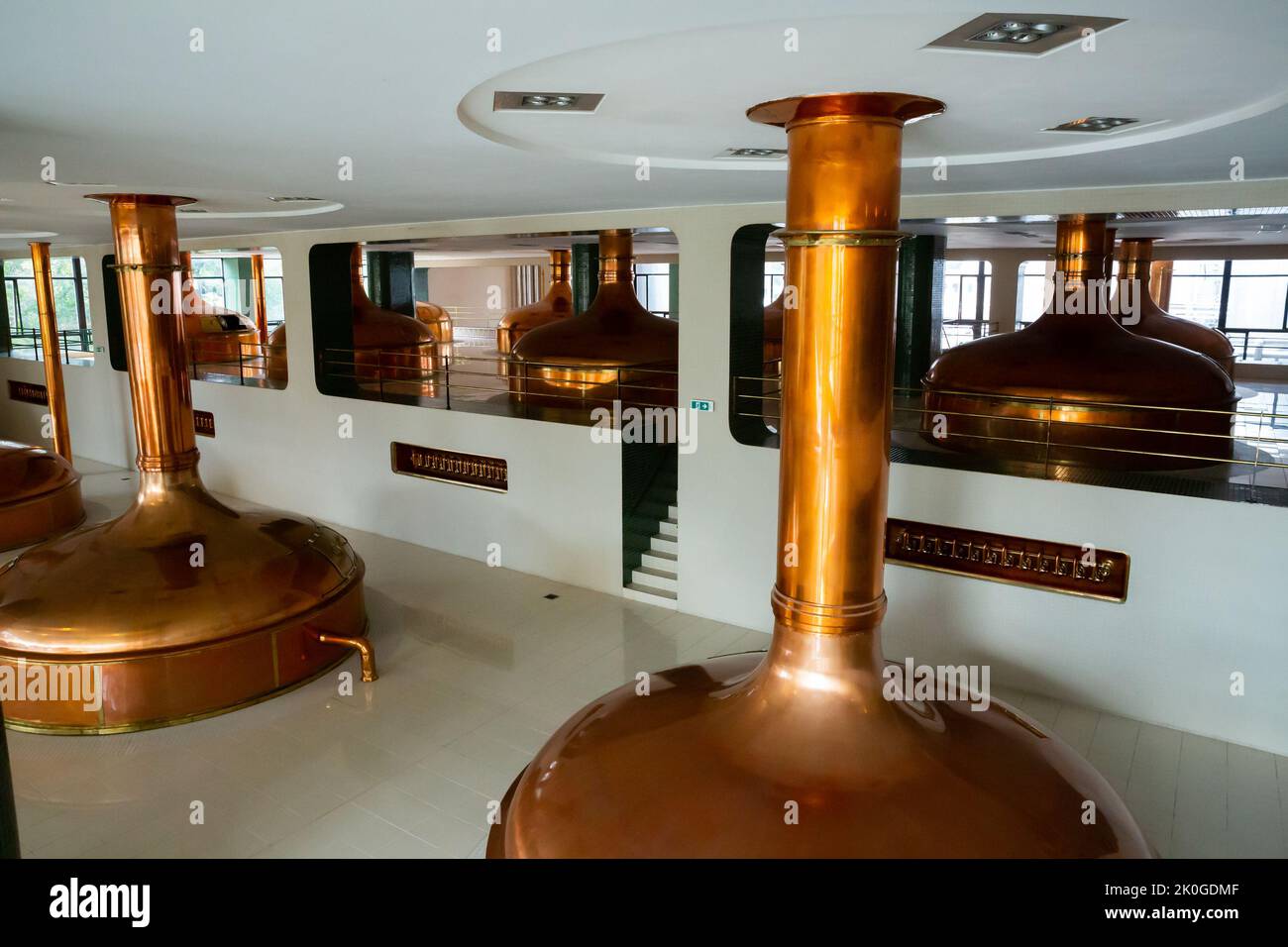 Brewery brewhouse interior. Modern brewery Stock Photo - Alamy