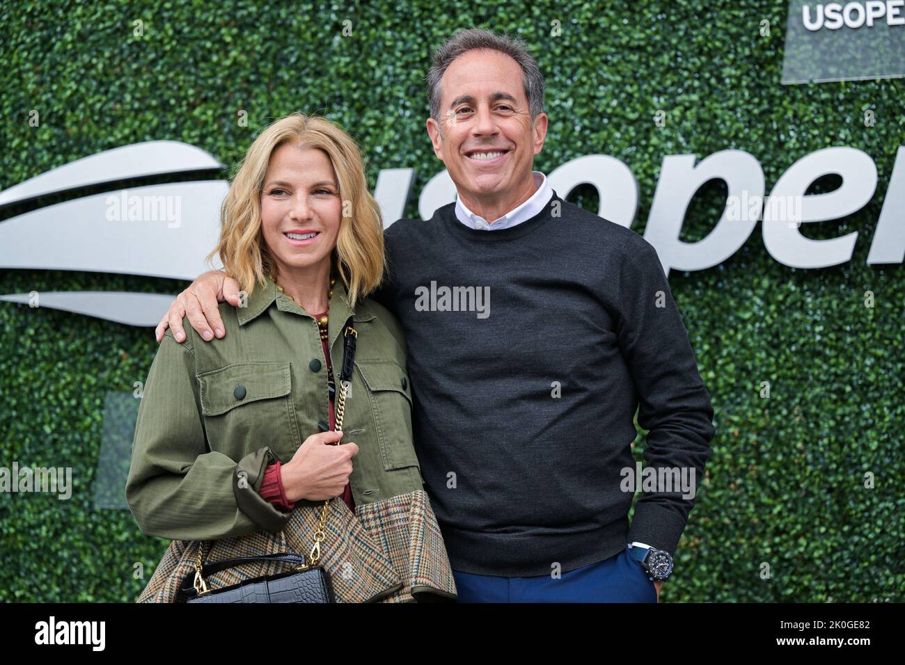 New York, USA. 11th Sep, 2022. Jessica and Jerry Seinfeld arrive ahead ...