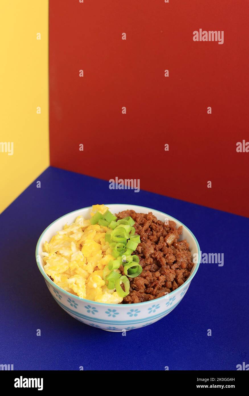 Japanese Soboro Gohan, Seasoned Ground Beef with Sweet Scrambled Eggs ...