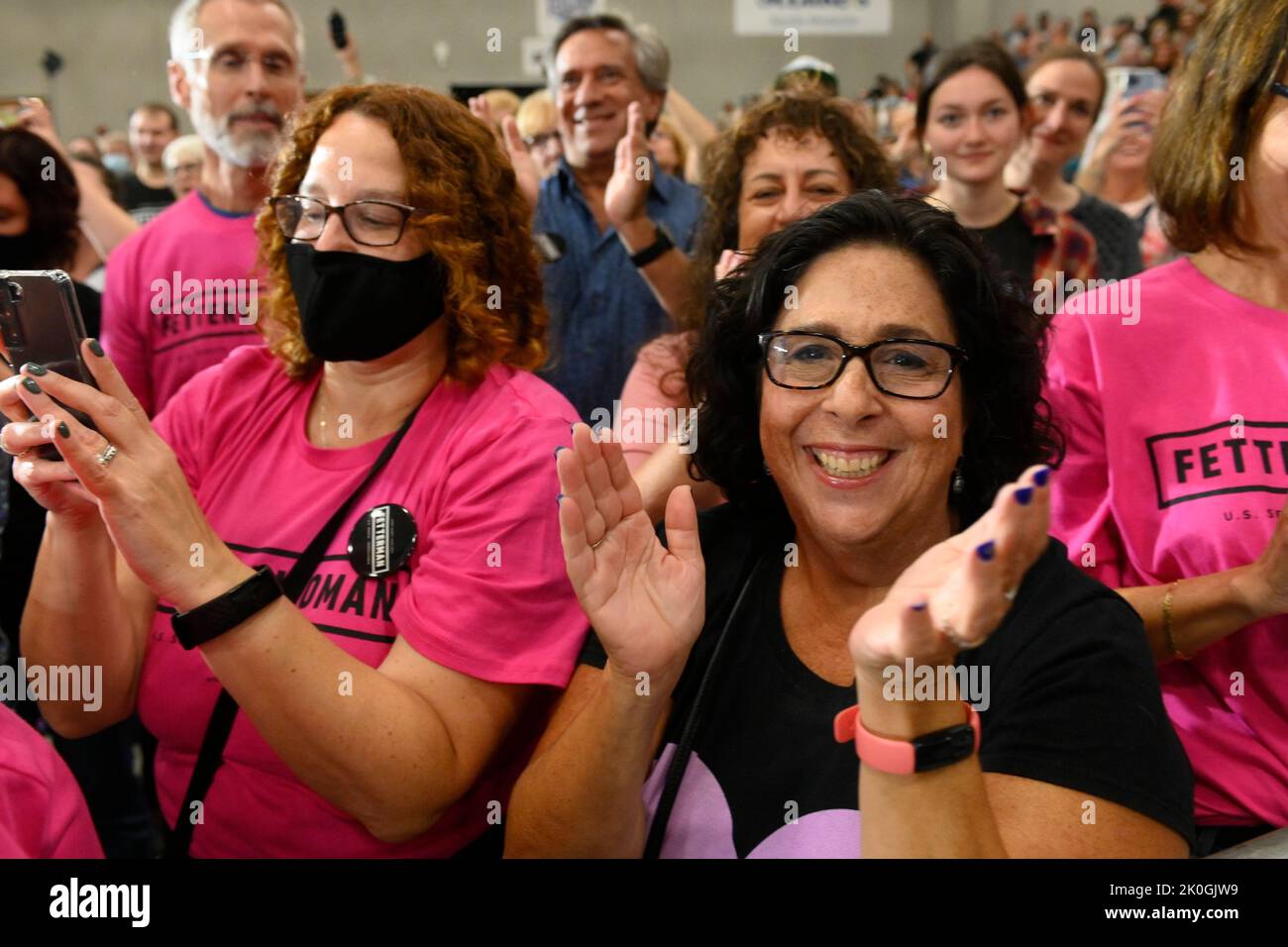 Us female reproductive rights rally hi-res stock photography and images ...