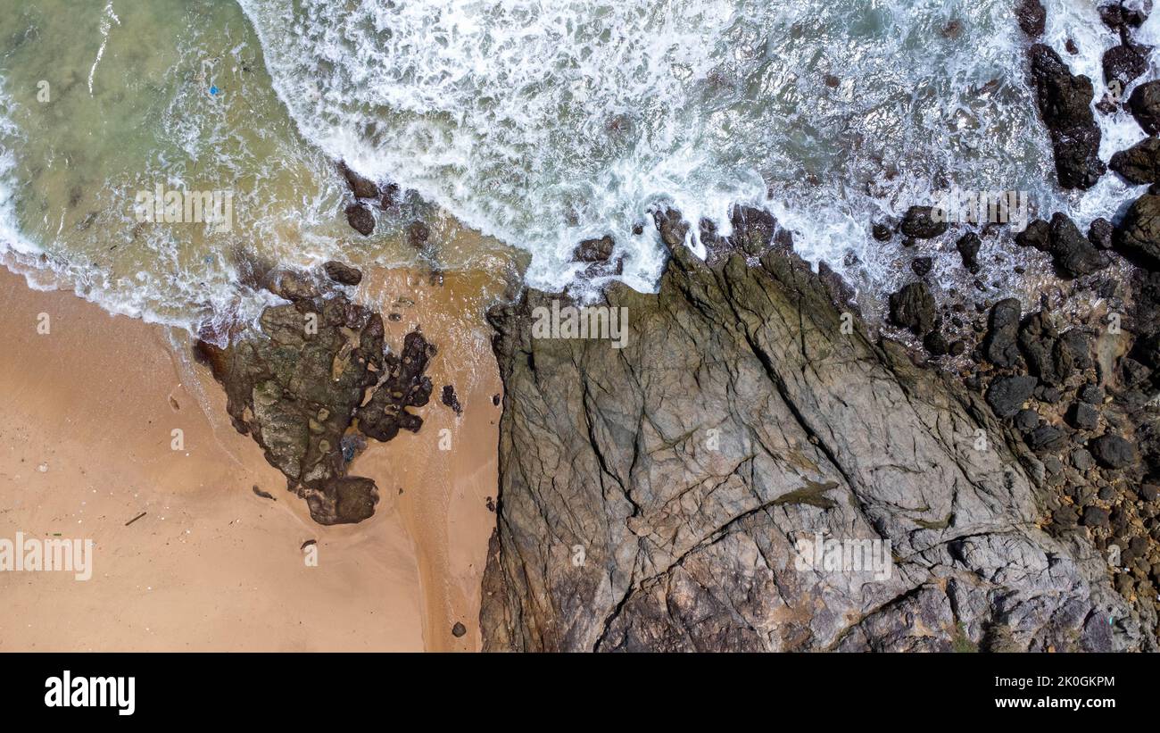 Aerial beach cliff waves hi-res stock photography and images - Alamy