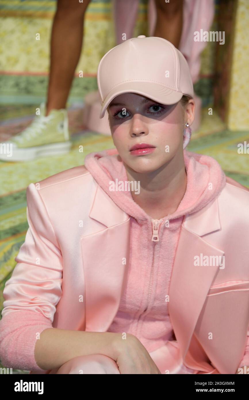 New York, USA. 10th Sep, 2022. The Alice and Olivia Spring 2023 ...