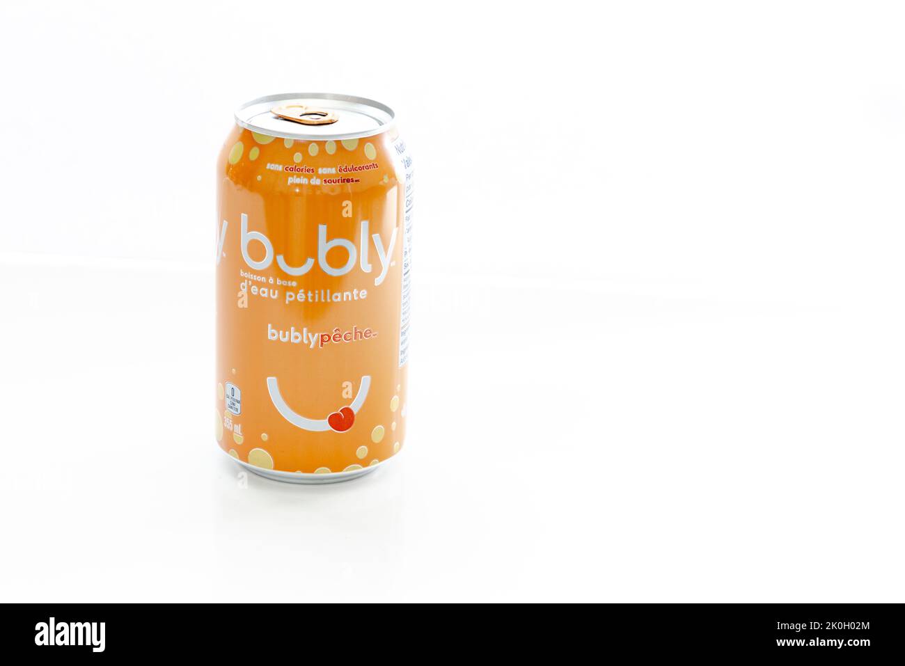 Bubly sparkling water cans hi-res stock photography and images - Alamy