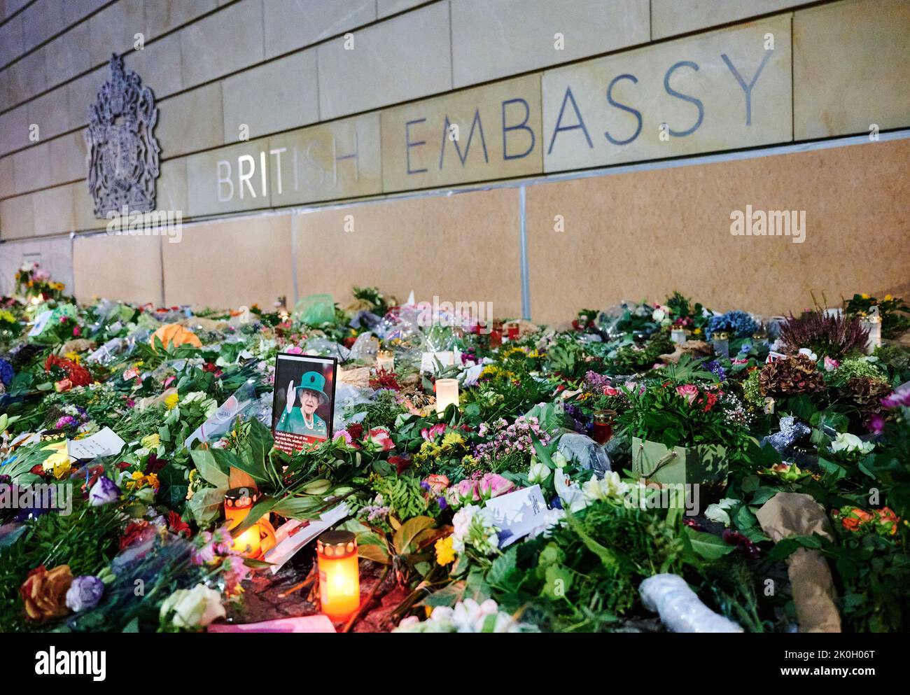Berlin, Germany. 12th Sep, 2022. Following the death of Britain's Queen ...