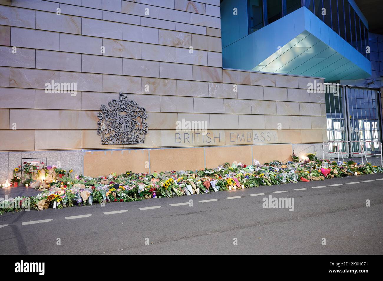 Berlin, Germany. 12th Sep, 2022. Following the death of Britain's Queen ...