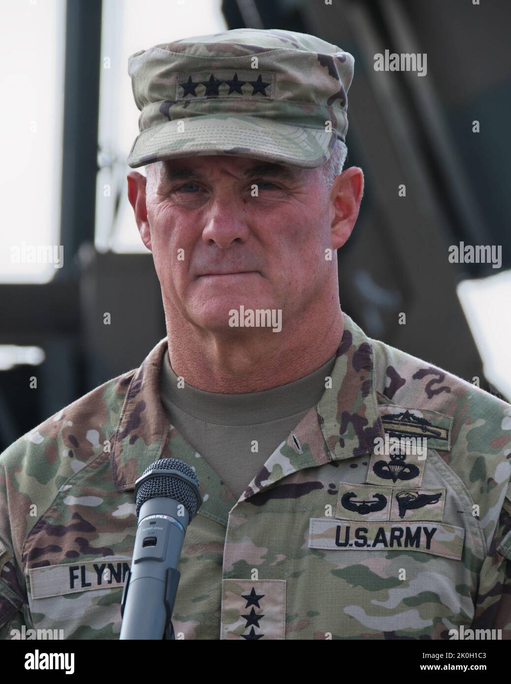 Gen. Charles A. Flynn(R), U.S. Army Pacific Commanding General inspects ...