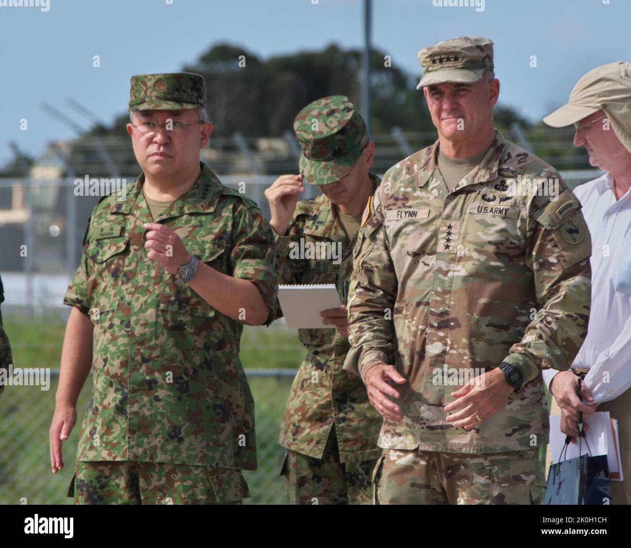 Gen. Yoshihide Yoshida(L), Japan's Chief of Staff of Ground SelfDefense ...