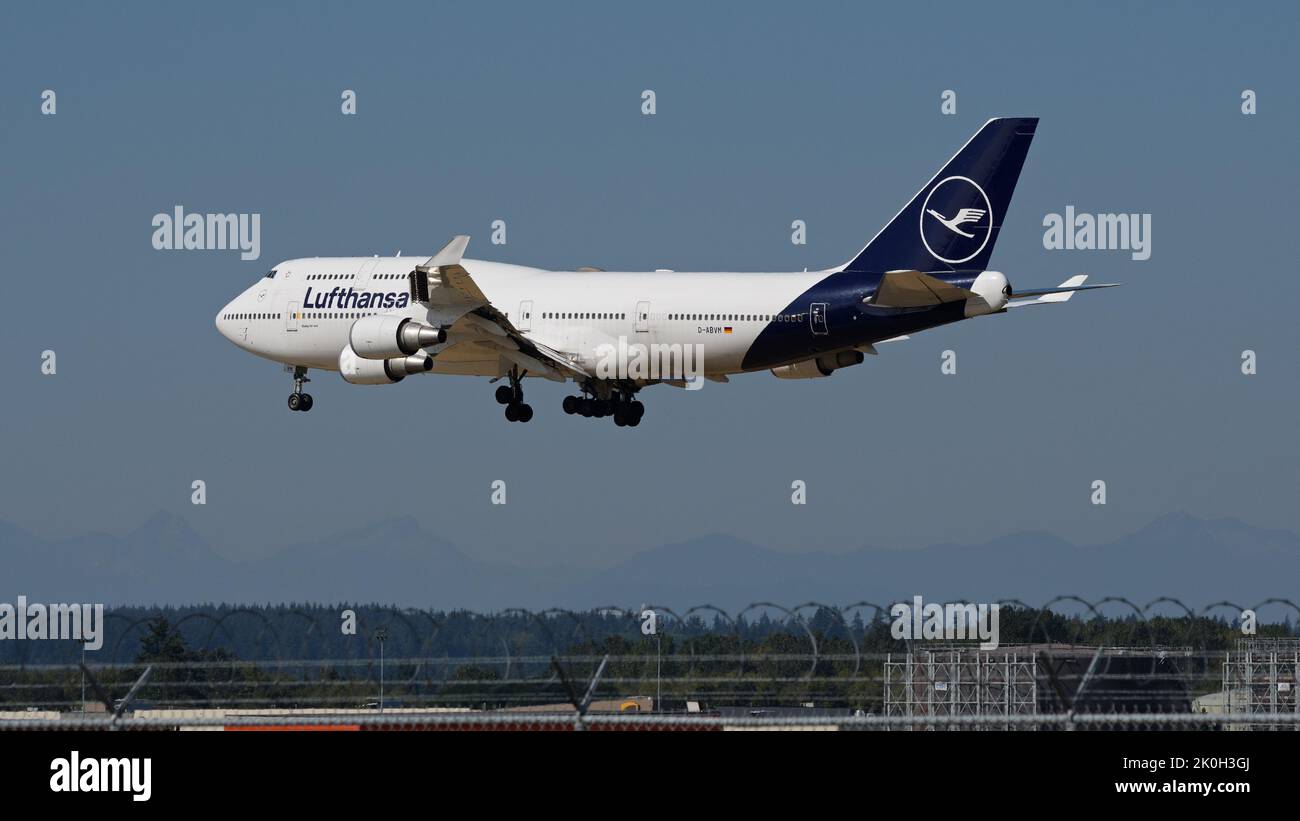 Boeing 747 400 avion hi-res stock photography and images - Alamy