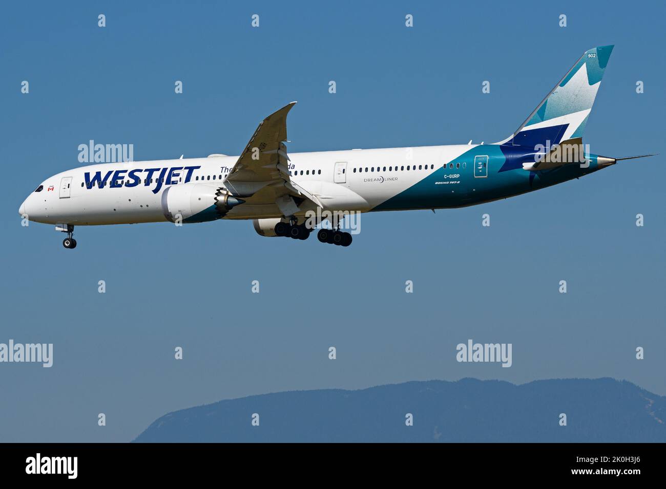 Richmond, British Columbia, Canada. 10th Sep, 2022. A WestJet Boeing ...