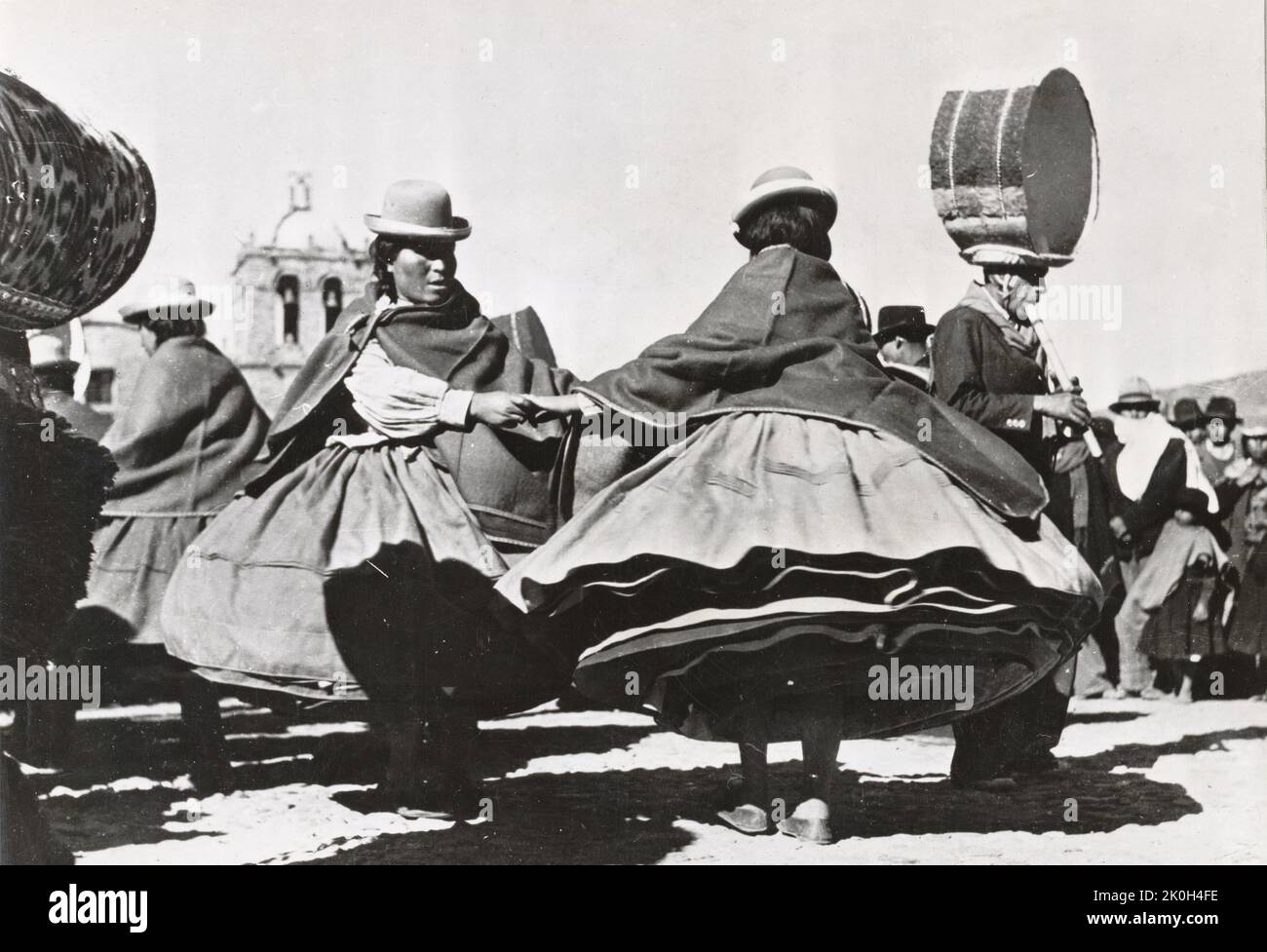 Indigenous dancers performing the traditional Huayno folk dance in Peru ... Indigenous dancers performing the traditional Huayno folk dance in Peru ...