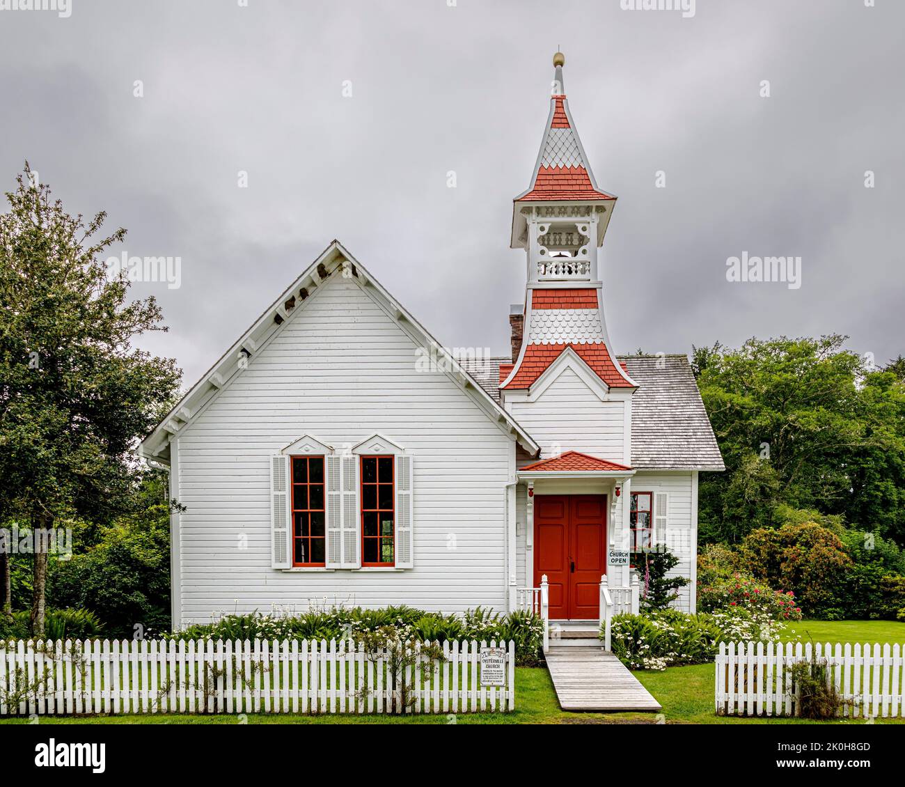 The exterior design of a small church in Virginia with a beautiful ...