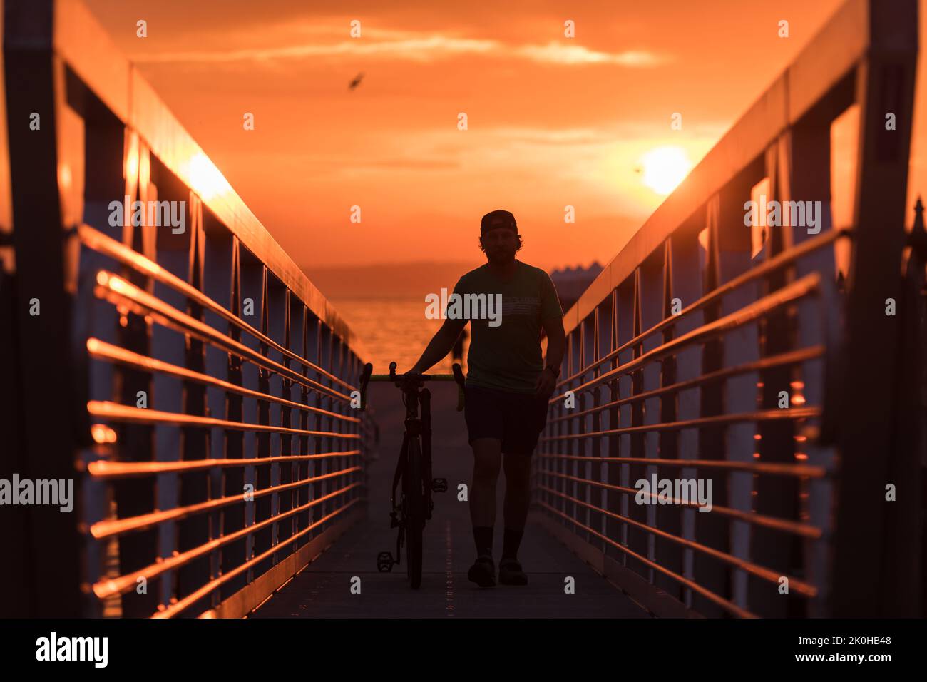 Seattle, USA. 11th Sep, 2022. A beautiful smokey sunset over Elliott ...