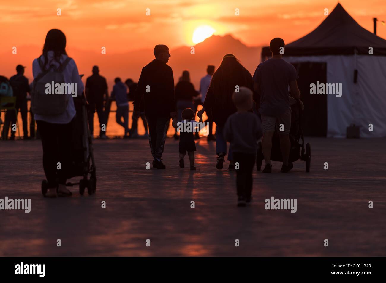 Seattle, USA. 11th Sep, 2022. A beautiful smokey sunset over Elliott ...