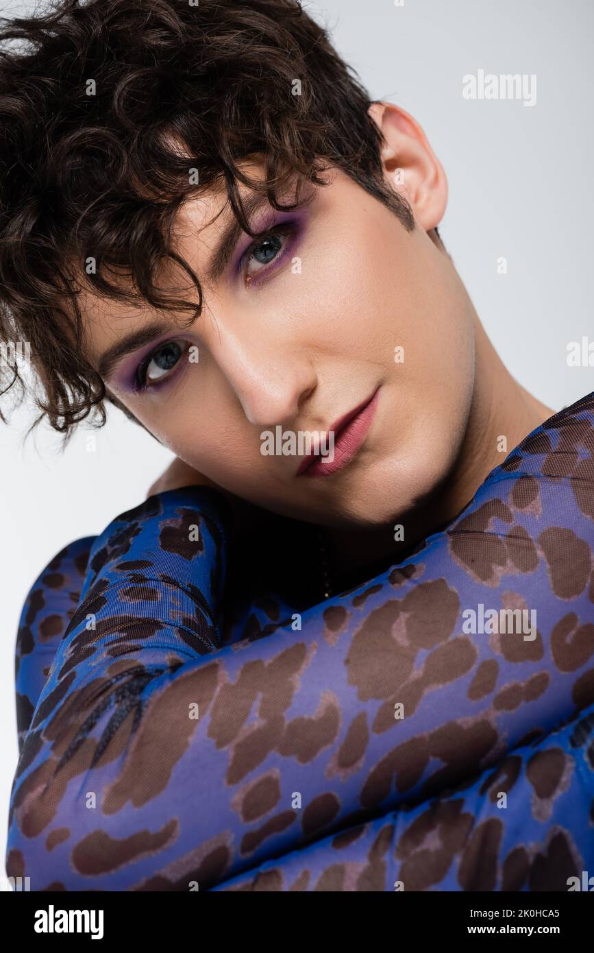Nonbinary model hi-res stock photography and images - Alamy