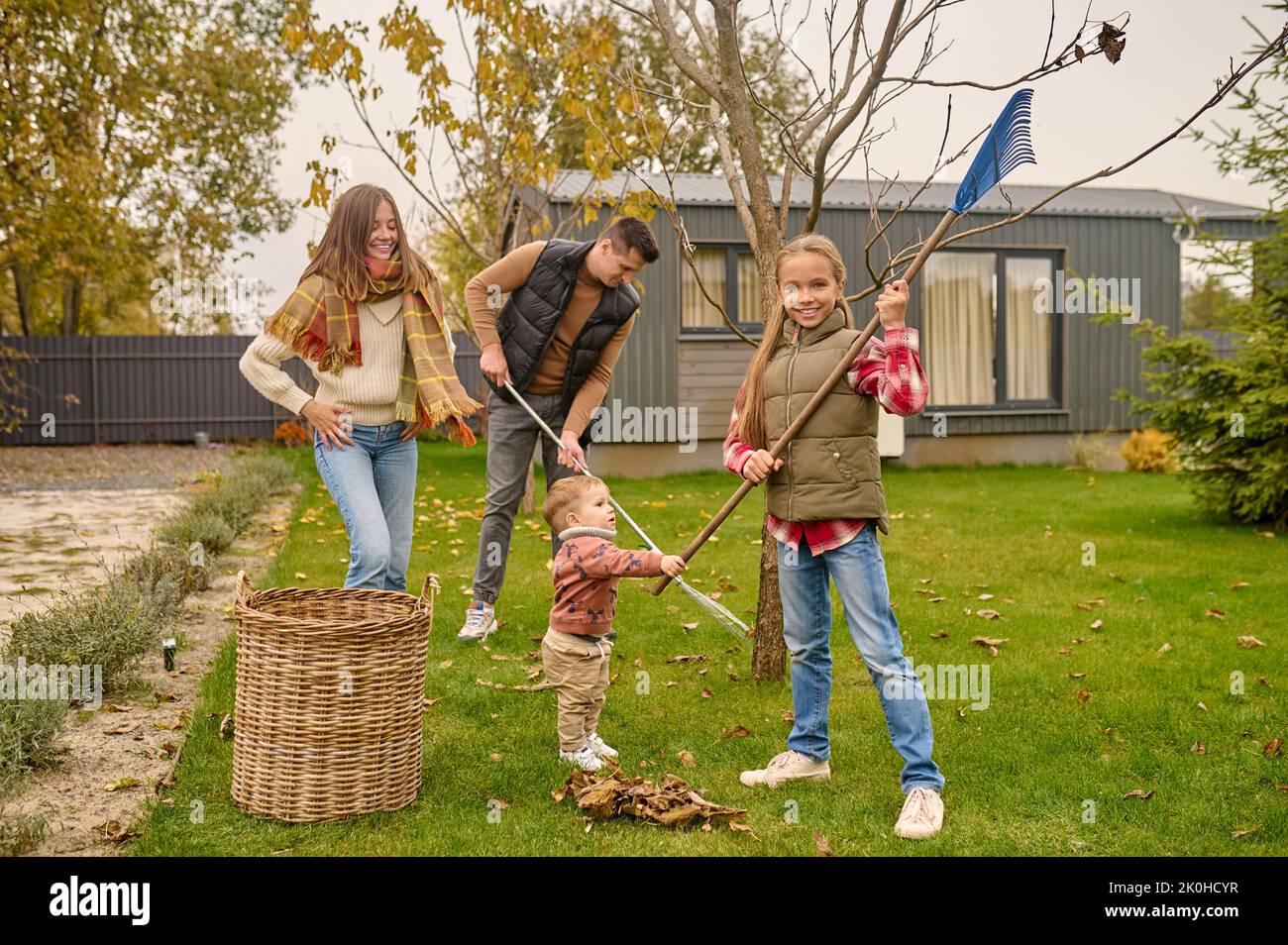 Cottage rake hi-res stock photography and images - Alamy