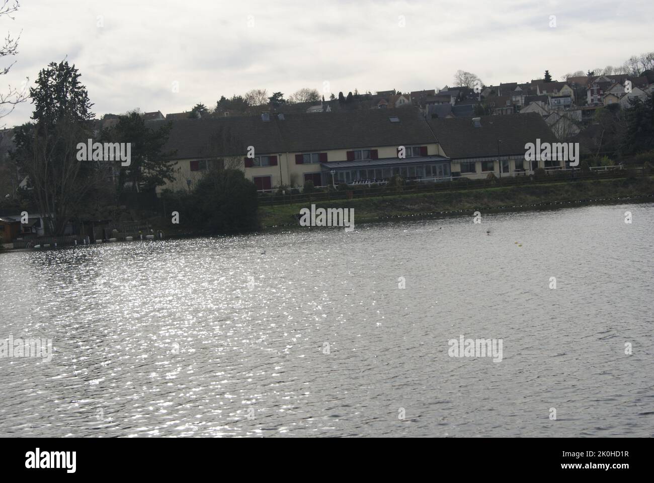 LE LAC DE VIRY CHATILLON,ESSONE,FRANCE Stock Photo - Alamy