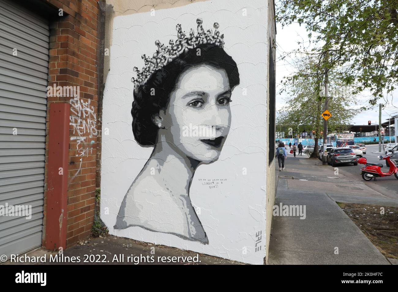 Sydney, Australia. 12th September 2022. A mural to the Queen by artist ...