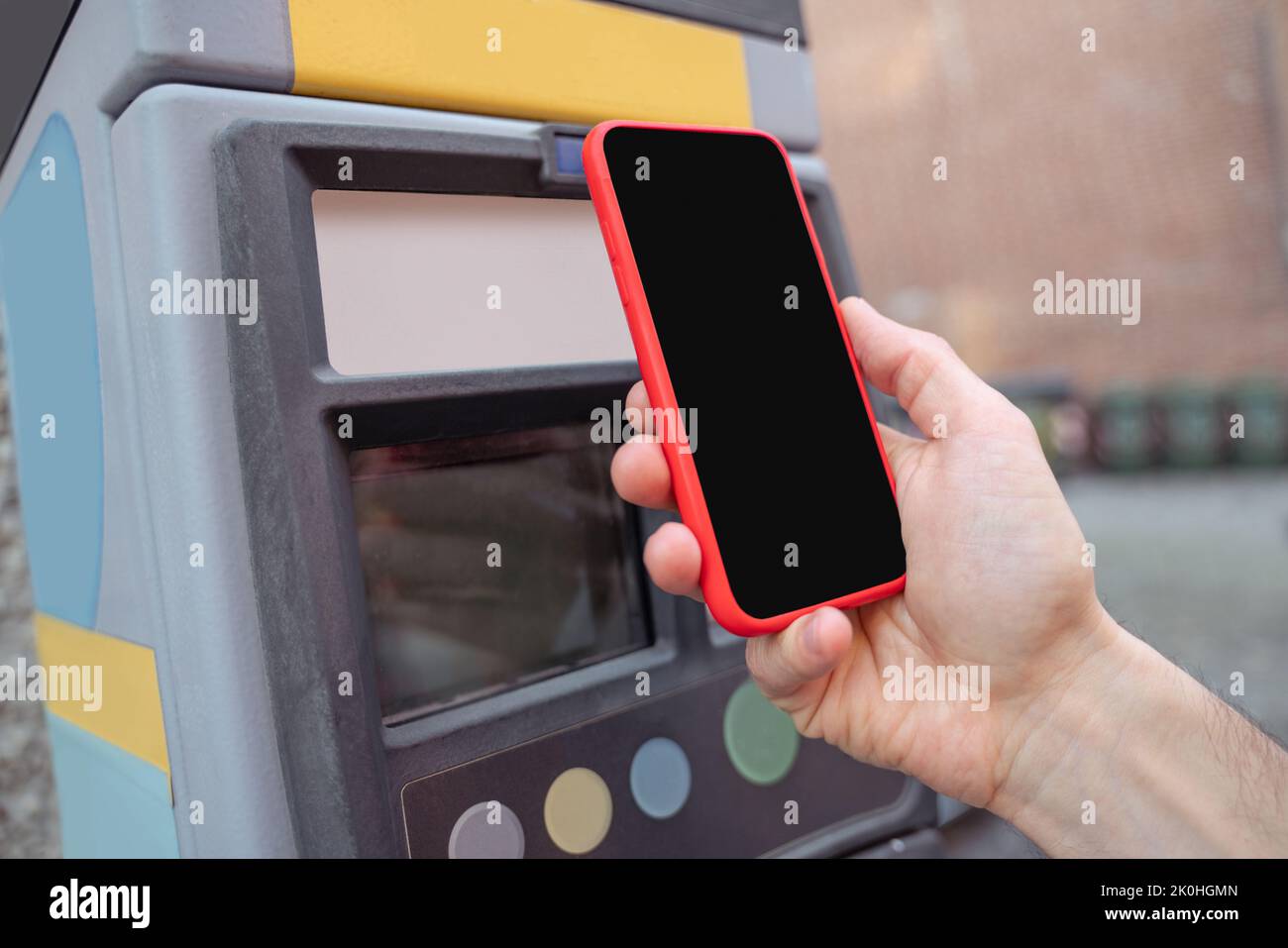 Sim card hand hi-res stock photography and images - Alamy