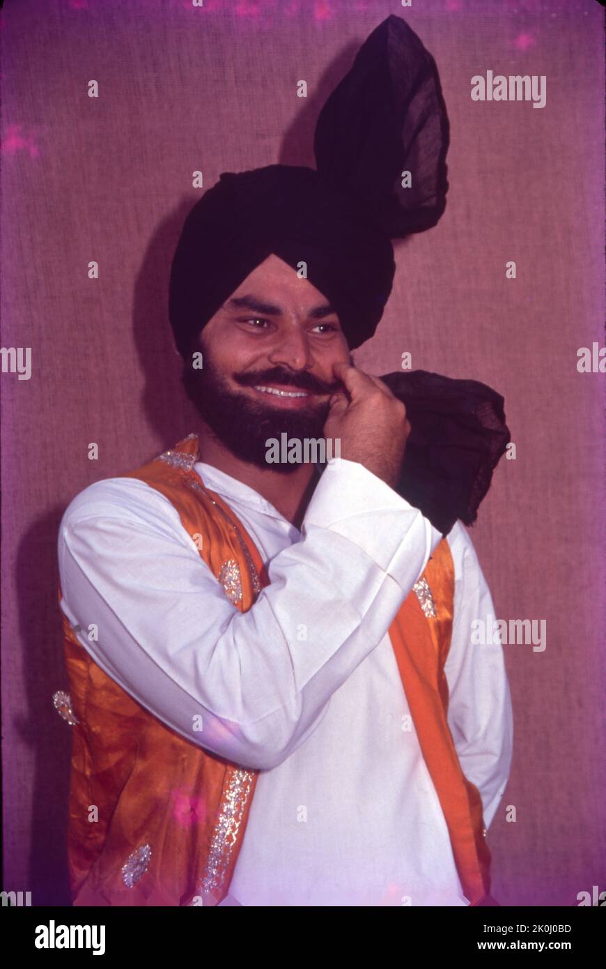 Turbaned dancer hi-res stock photography and images - Alamy