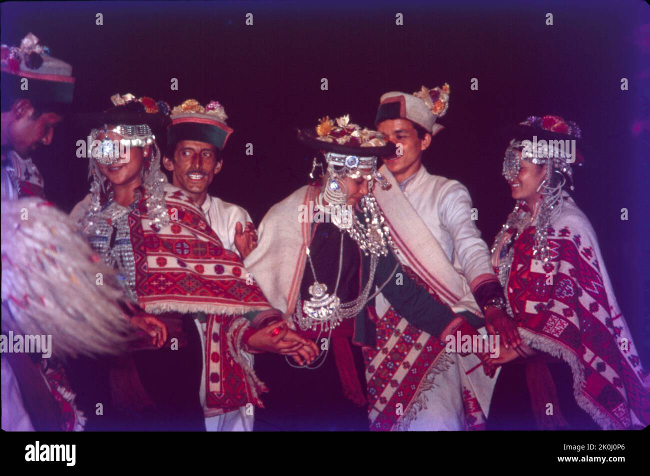 Folk Dance, Barat, Himachal Pradesh Stock Photo - Alamy